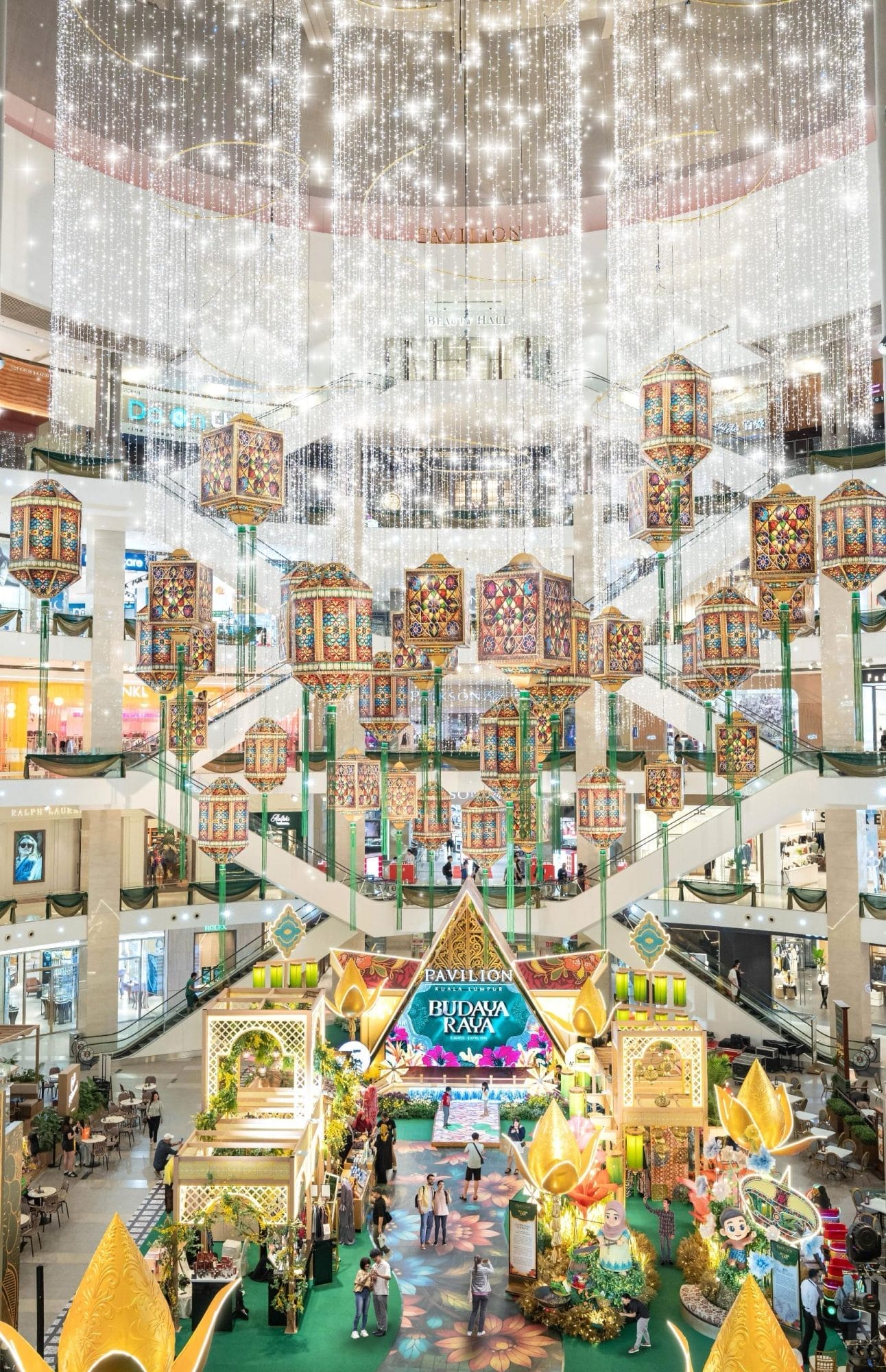 Instagrammable Mall Displays That Shone For This Hari Raya